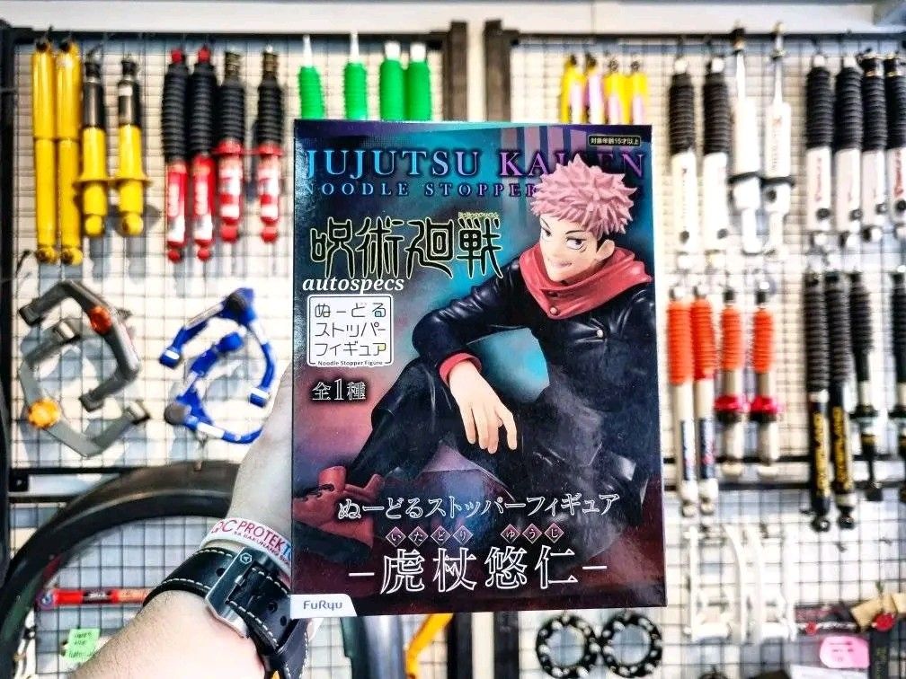 Yuji itadori figure - noodle stopper weight, Hobbies & Toys, Toys ...