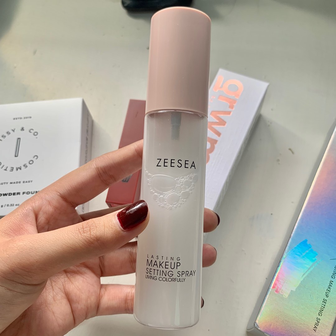 Zeesea Setting Spray Pink Variant, Beauty & Personal Care, Face, Makeup on Carousell