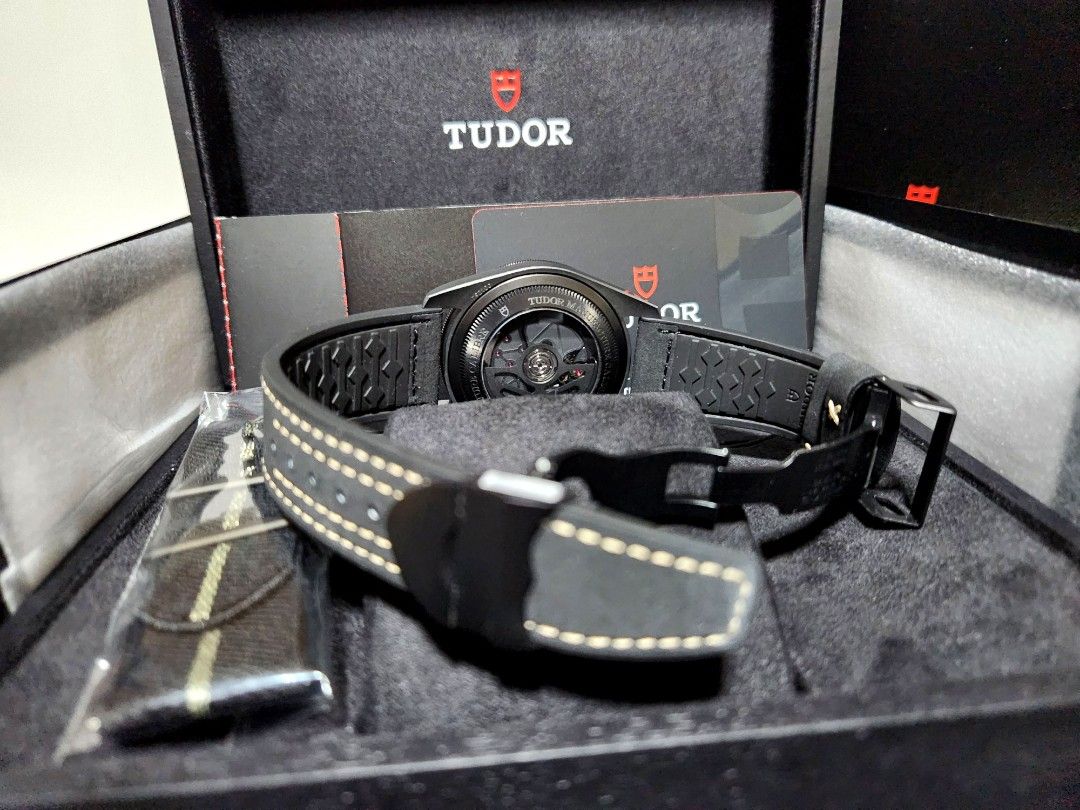 (2022) Tudor Ceramic Black Bay Ceramic 79210CNU Blackbay, Luxury ...