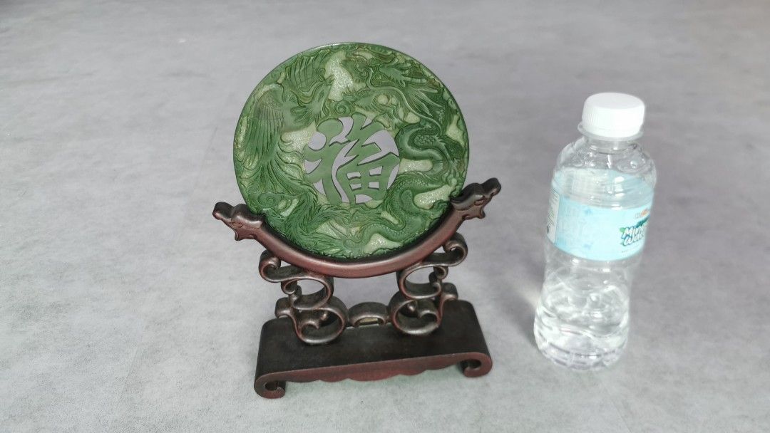 Antique Jade Display, Women's Fashion, Jewelry & Organisers, Precious ...