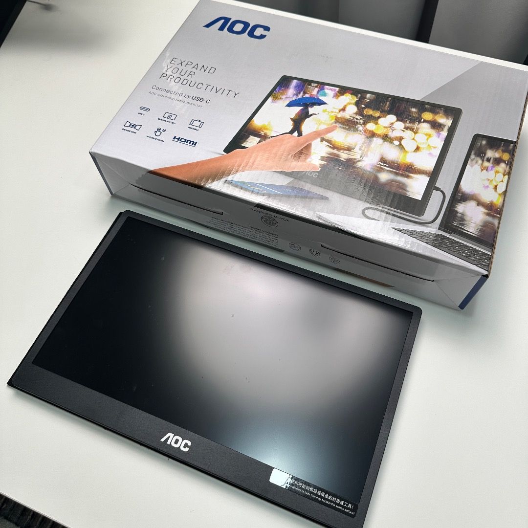 AOC 15.6" Portable Touchscreen External Monitor, Computers & Tech, Parts & Accessories, Monitor ...