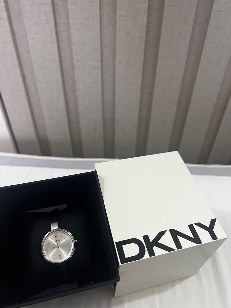 Authentic DKNY Watch, Women's Fashion, Watches & Accessories, Watches on Carousell