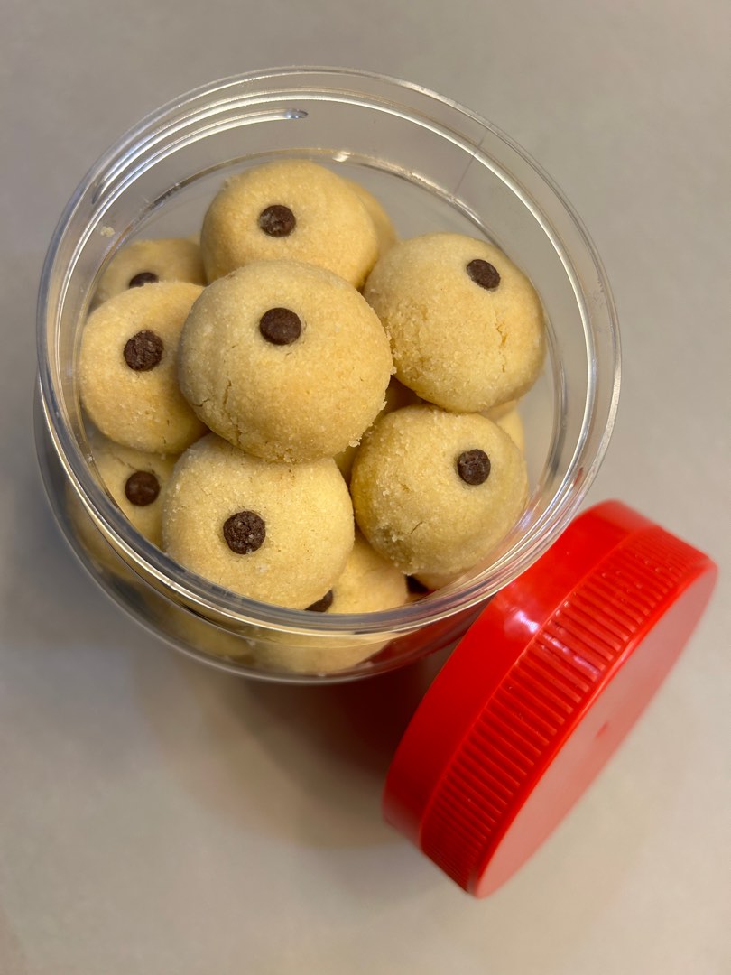 Butter Drops, Food & Drinks, Homemade Bakes on Carousell