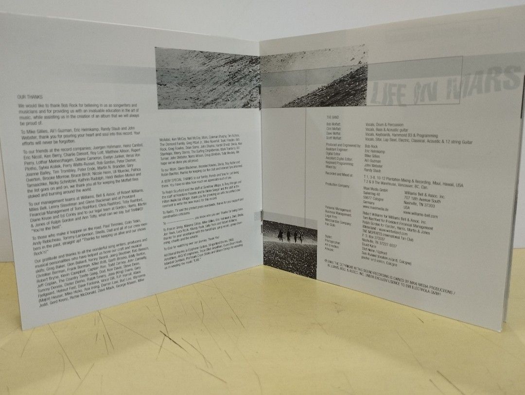 (CD) The Moffatts Submodalities, Hobbies & Toys, Music & Media, CDs ...