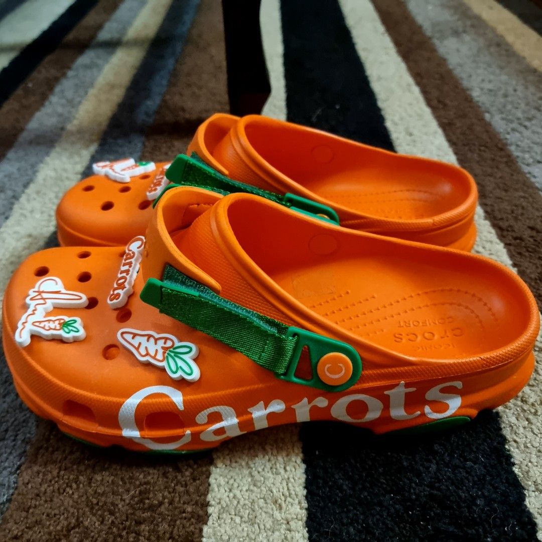 Crocs x Carrots Orange Clogs, Men's Fashion, Footwear, Slippers ...