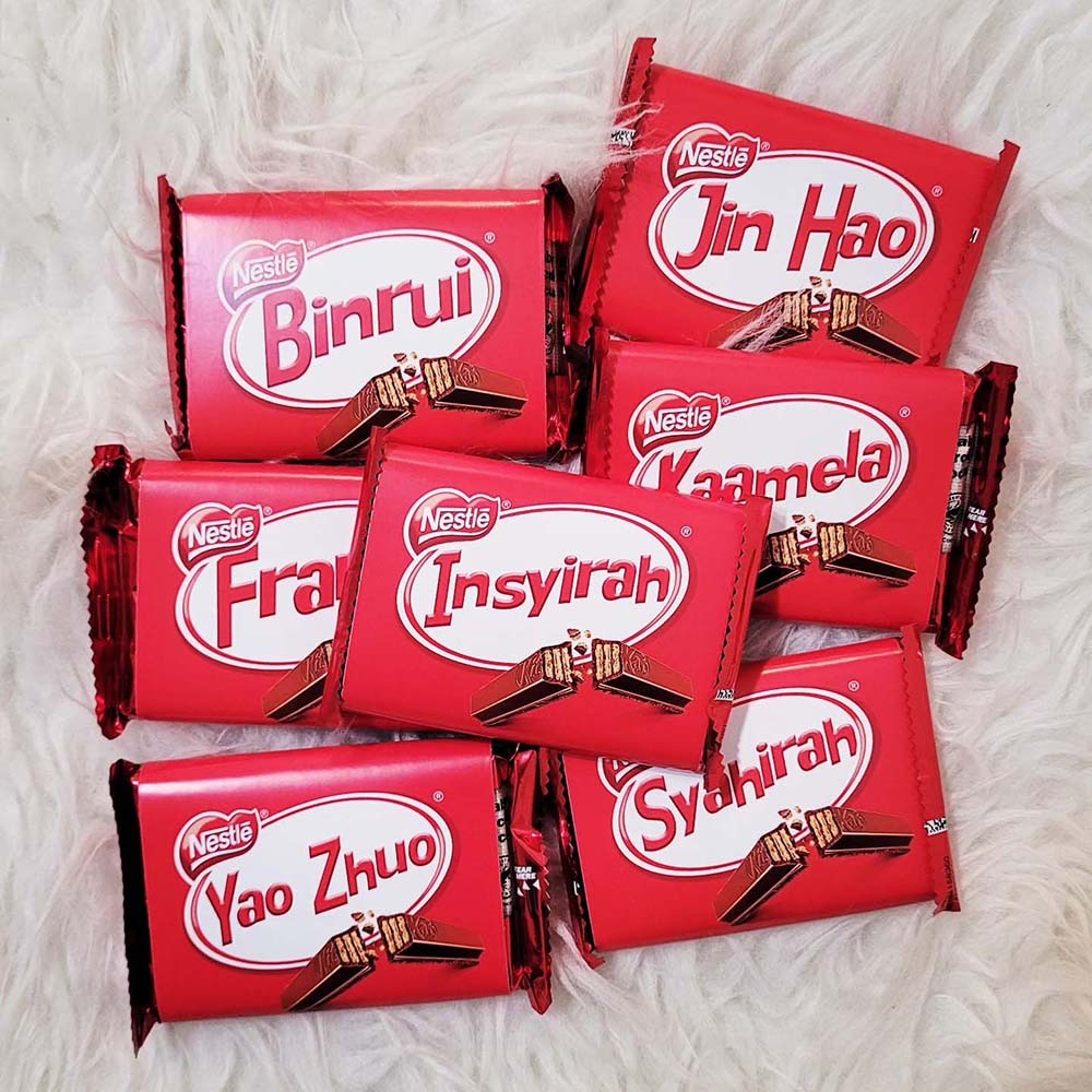 Customised Kit Kat 4 Bars with Name - Personalised Christmas ...