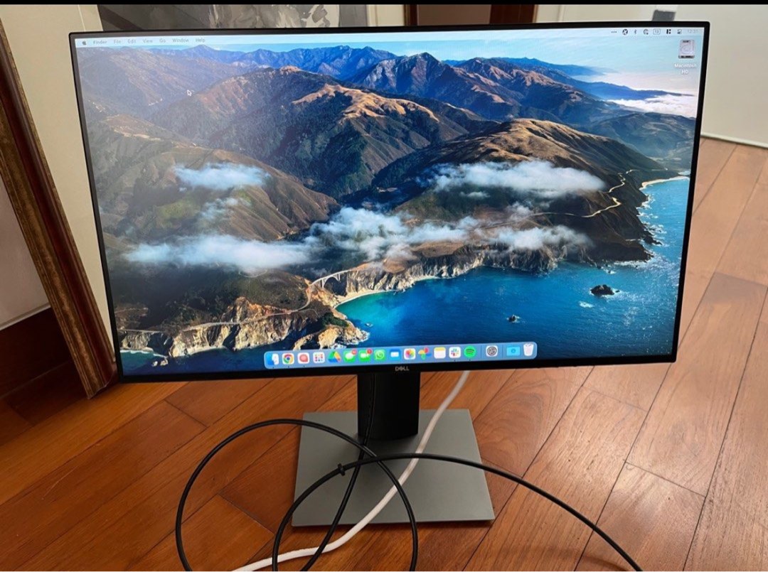 Dell USB C 24 inch monitor stand + VESA arm, Computers & Tech, Parts ...