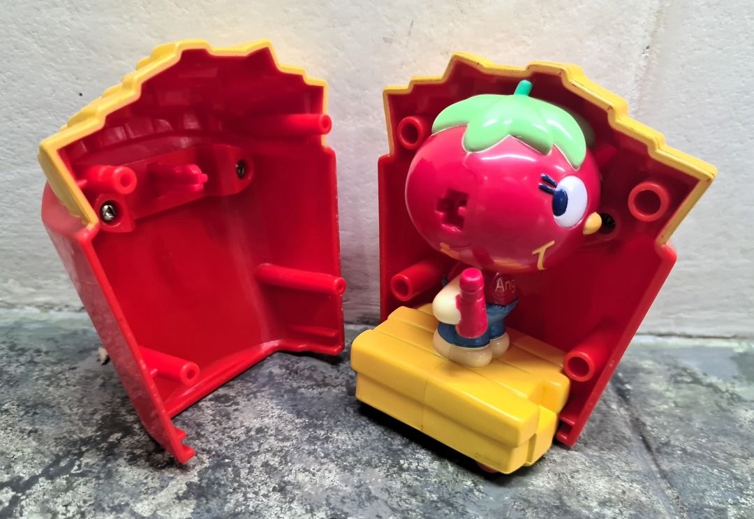 FOOD VEHICLE TOMATY - 2004 McDonalds ANGEL BLUE Happy Meal Toys Series ...
