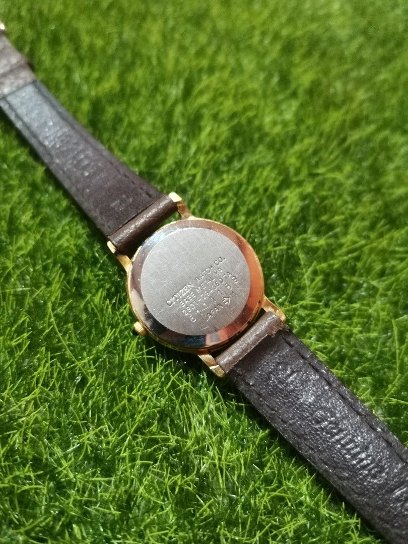 FORMA CITIZEN WATCH CO QUARTZ . 2931-294360 TA, Women's Fashion ...