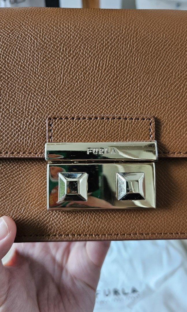 Furla bella mini crossbody, Women's Fashion, Bags & Wallets, Cross-body ...