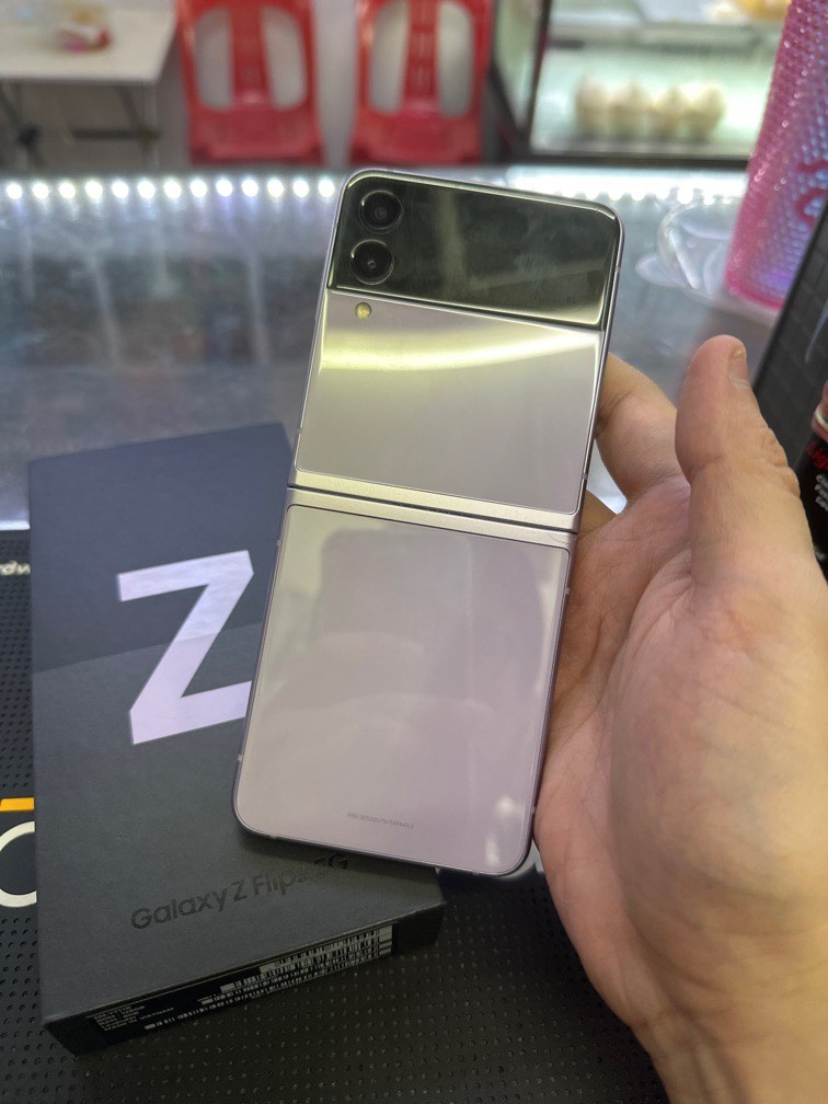 Galaxy Z Flip 3 Lavender 128GB, Mobile Phones & Gadgets, Mobile Phones ...