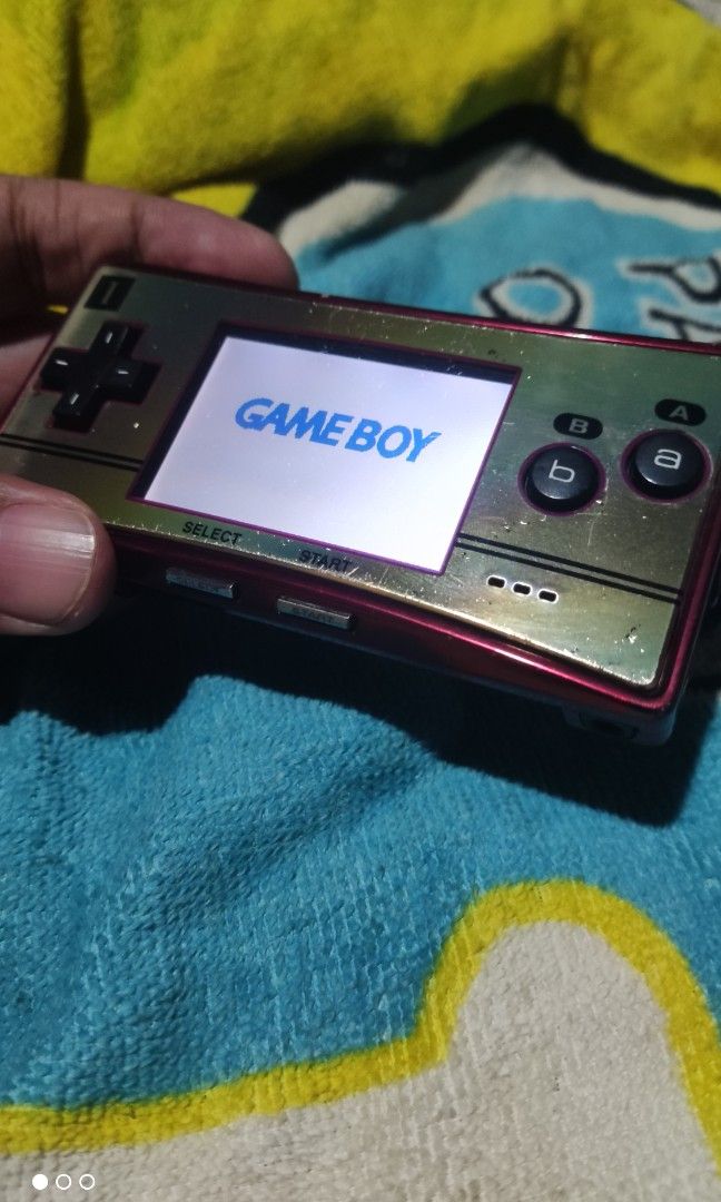Gameboy Micro Happy Mario Famicom Edition, Video Gaming, Video Game ...