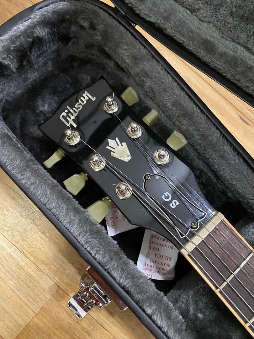 Gibson SG Standard 2016, Hobbies & Toys, Music & Media, Musical ...