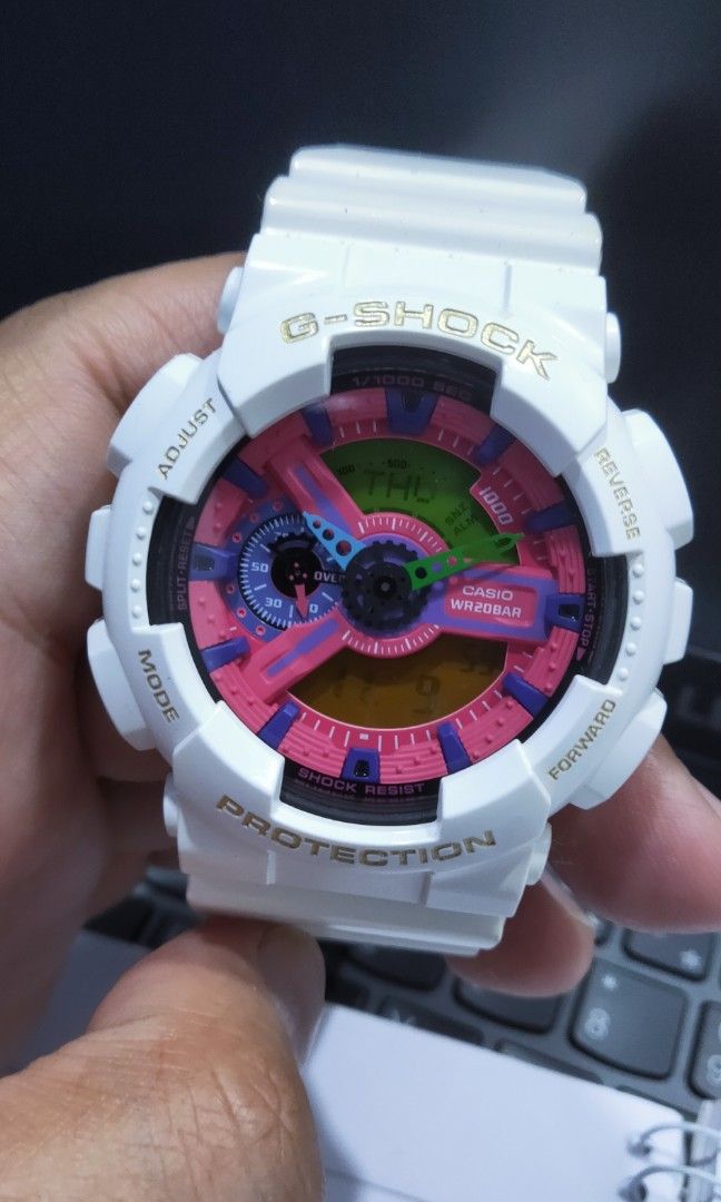 Gshock GA110 HC brand new glossy white bezel custom gold letters, 9/10 ...