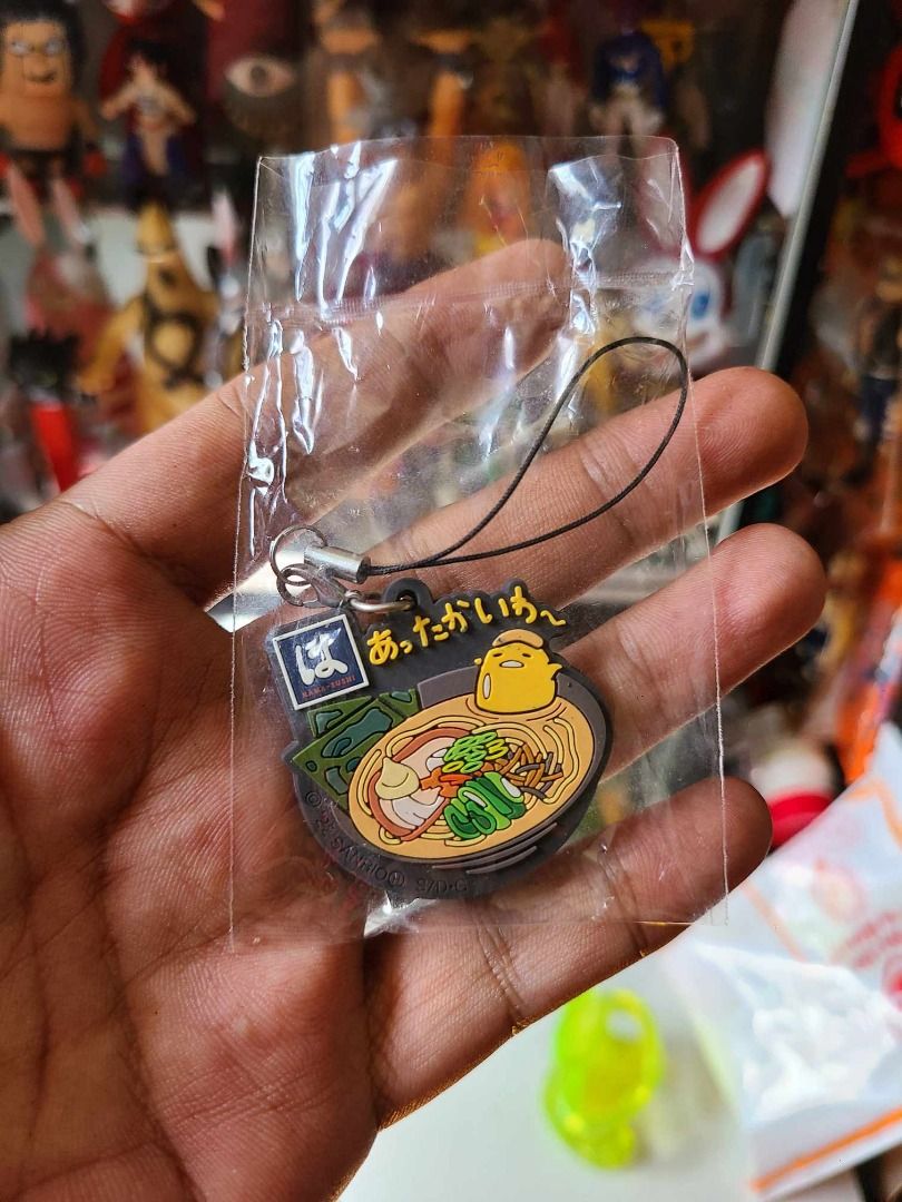 Gudetama collaboration key chain Hamazushi 1 piece Gacha Gacha, Hobbies ...