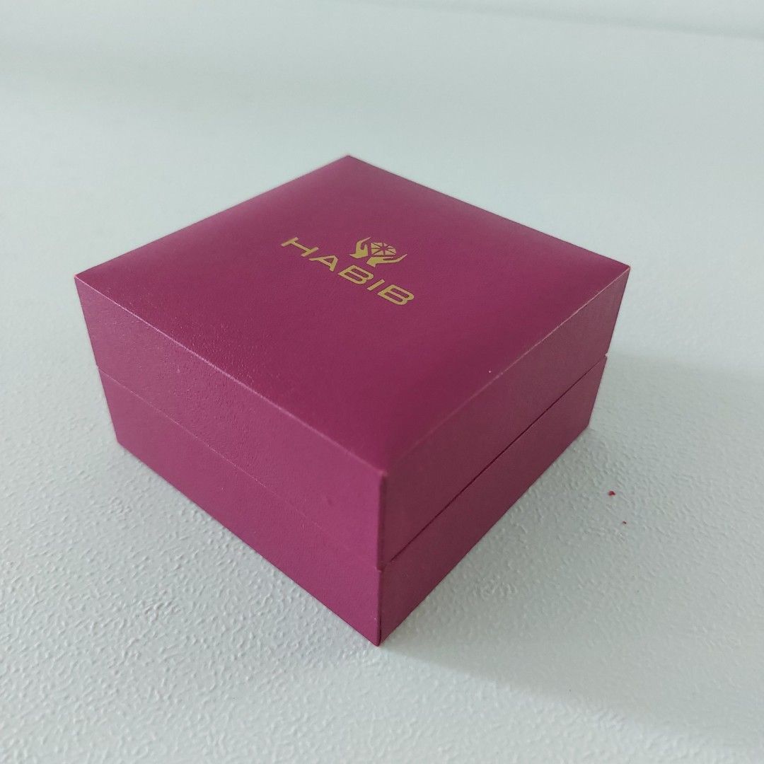 Habib box, Women's Fashion, Jewelry & Organisers, Bracelets on Carousell