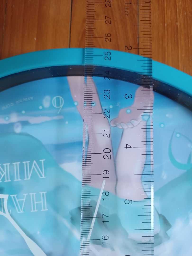 Hatsune Miku clock, Hobbies & Toys, Memorabilia & Collectibles, J-pop ...