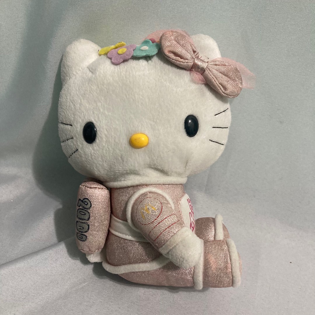 Hello Kitty Mcdo Space Millennium Wedding Collectible, Hobbies & Toys ...