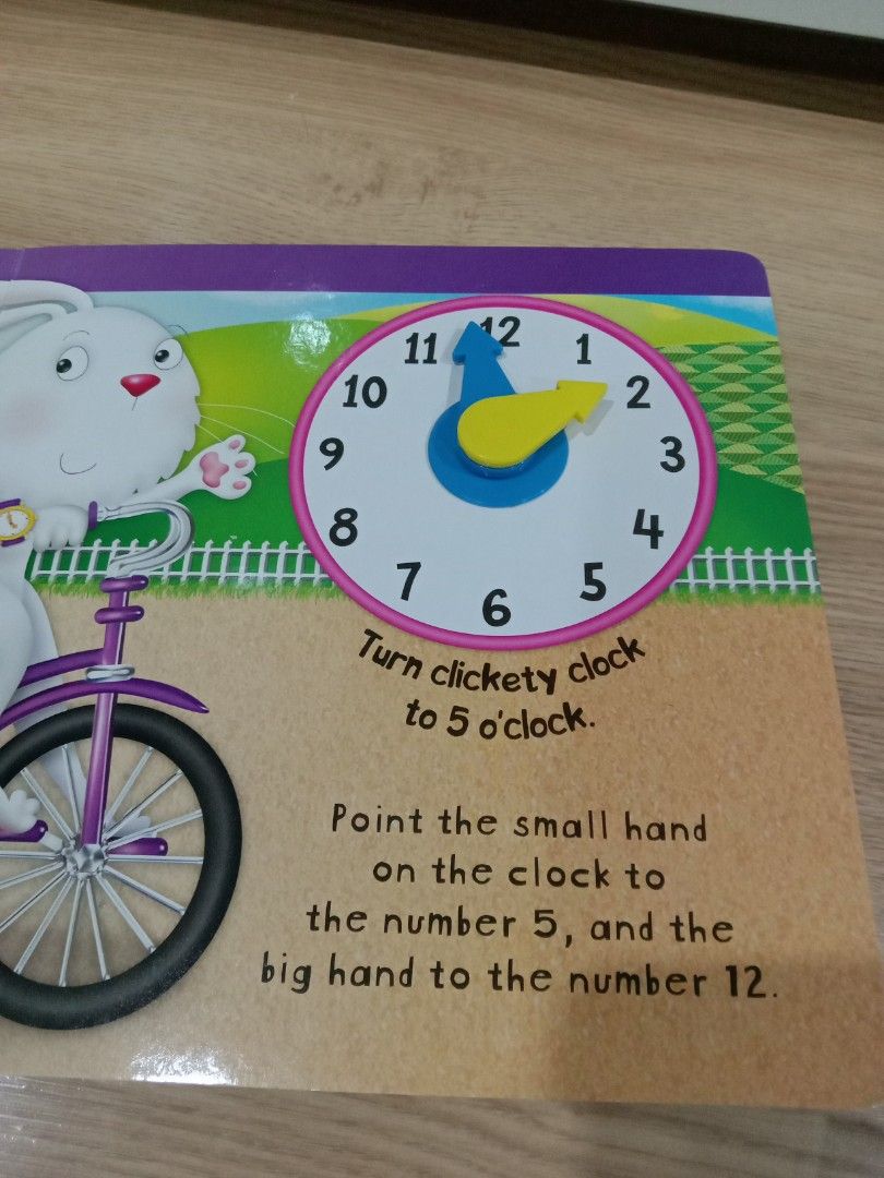 HOP Around The Clock buku cerita anak EV - RI - 183, Buku & Alat Tulis ...