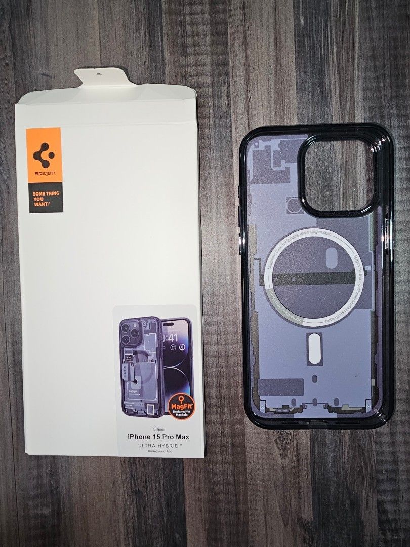 Black iPhone 15 Max Pro Casing (Spigen Ultra Hybrid MagFit), Mobile ...