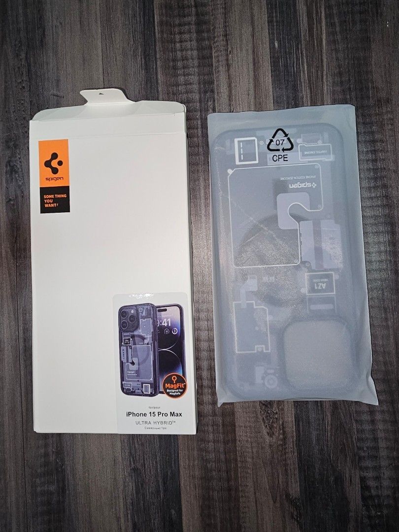 Black iPhone 15 Max Pro Casing (Spigen Ultra Hybrid MagFit), Mobile ...