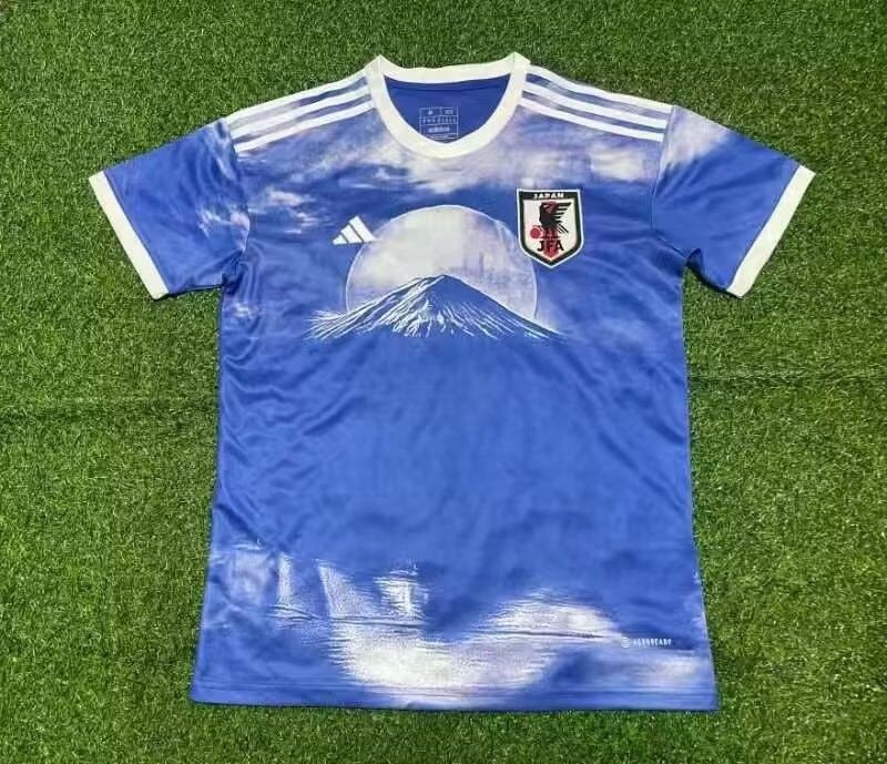 JAPAN FUJI FANS ISSUE, Sports Equipment, Other Sports Equipment and ...