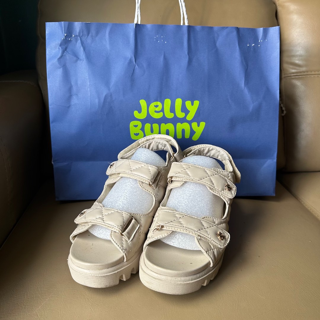 Jelly Bunny Sandals Cato Size 7US, Women's Fashion, Footwear, Sandals ...