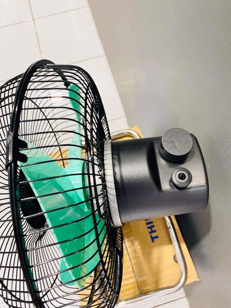 KLESTAR 10 Mini Ground Fan Plastic Blade Black GFP10, Furniture & Home ...