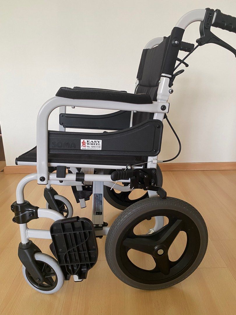 Lightly used wheelchair, Health & Nutrition, Assistive & Rehabilatory ...