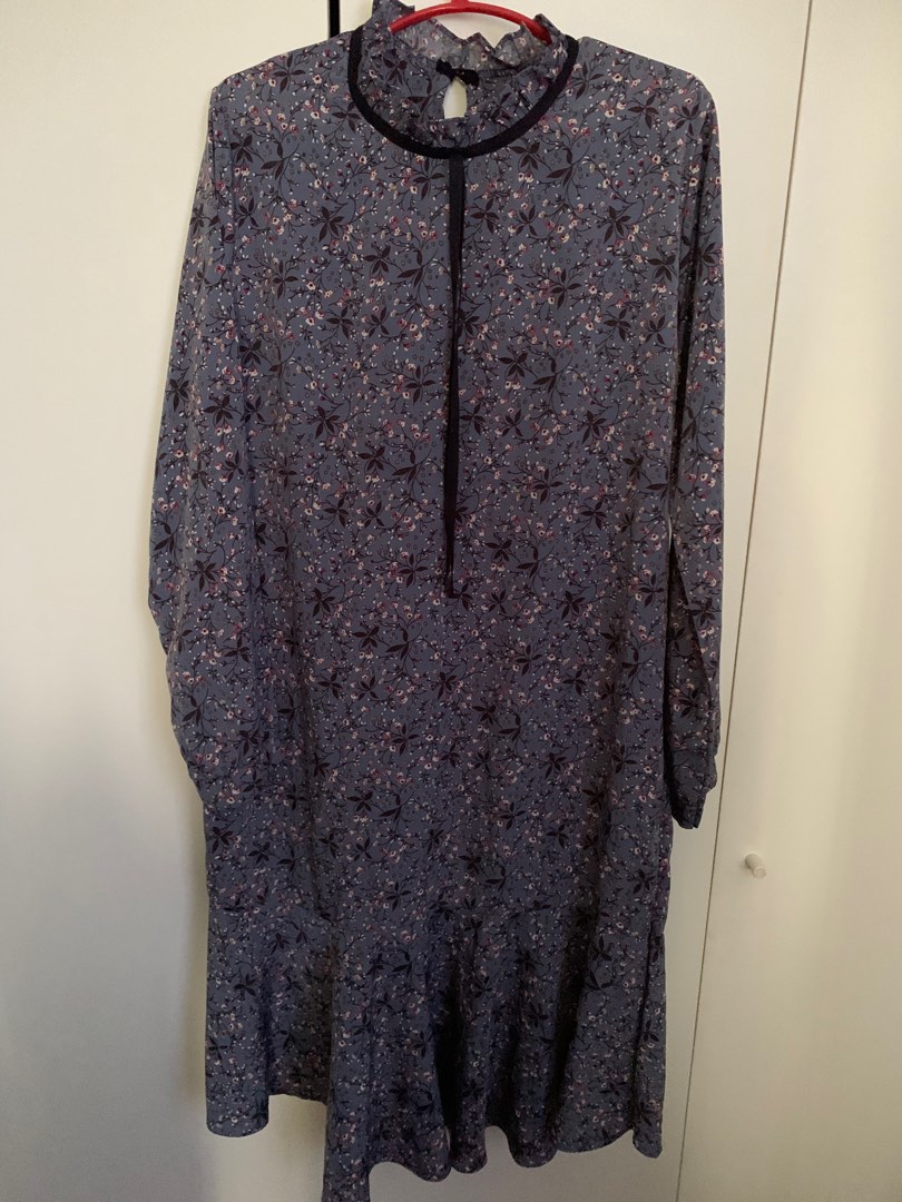 Midnight blue floral dress, Women's Fashion, Dresses & Sets, Dresses on ...