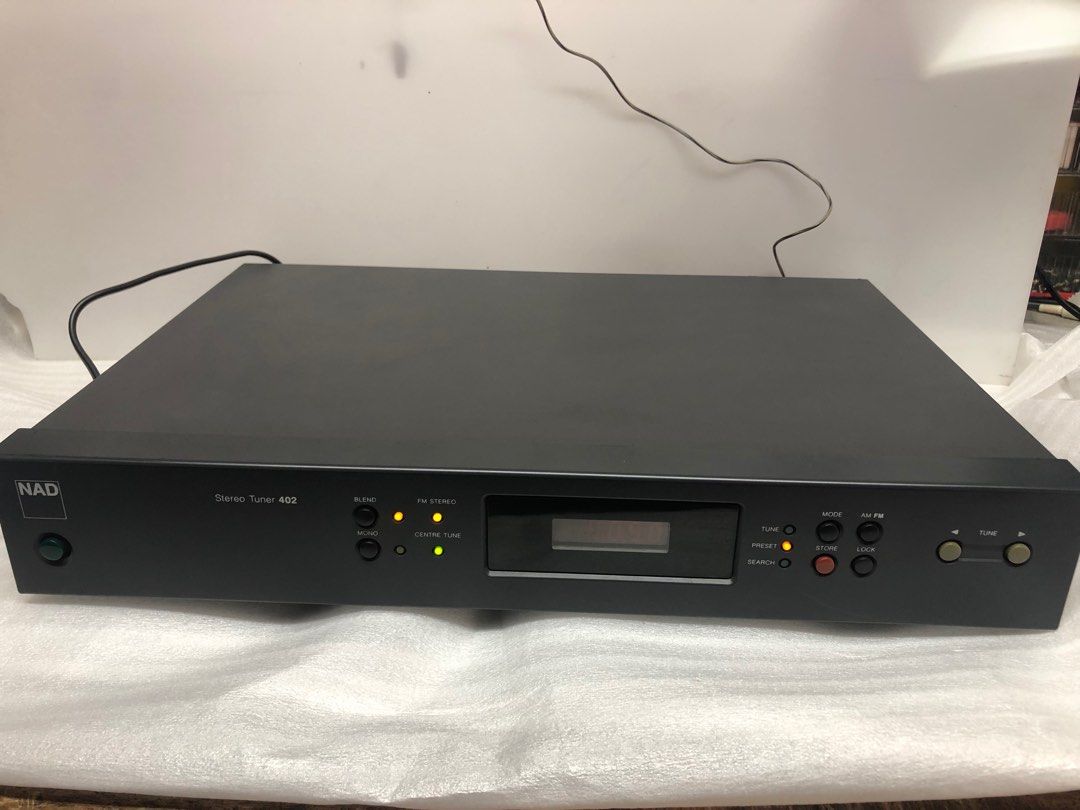 Nad tuner 402, Audio, Soundbars, Speakers & Amplifiers on Carousell