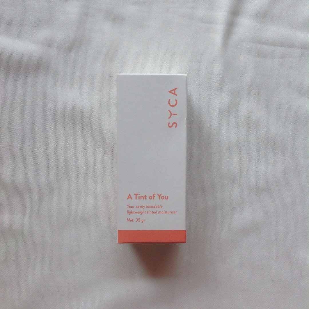 [NEW] SYCA A Tint of You Natural Weightless Tinted Moisturizer - Light ...