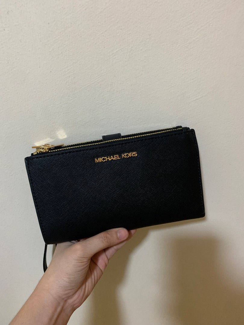 Original MICHAEL KORS Double Wrislete Flap Wallet, Women's Fashion ...