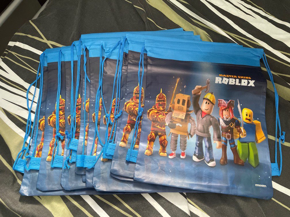 Roblox Lootbag drawstring type 10pcs, Hobbies & Toys, Stationary ...