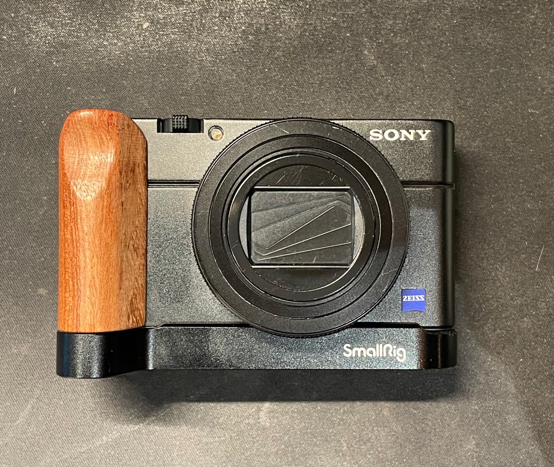 RX100 VII / M7, Photography, Cameras on Carousell