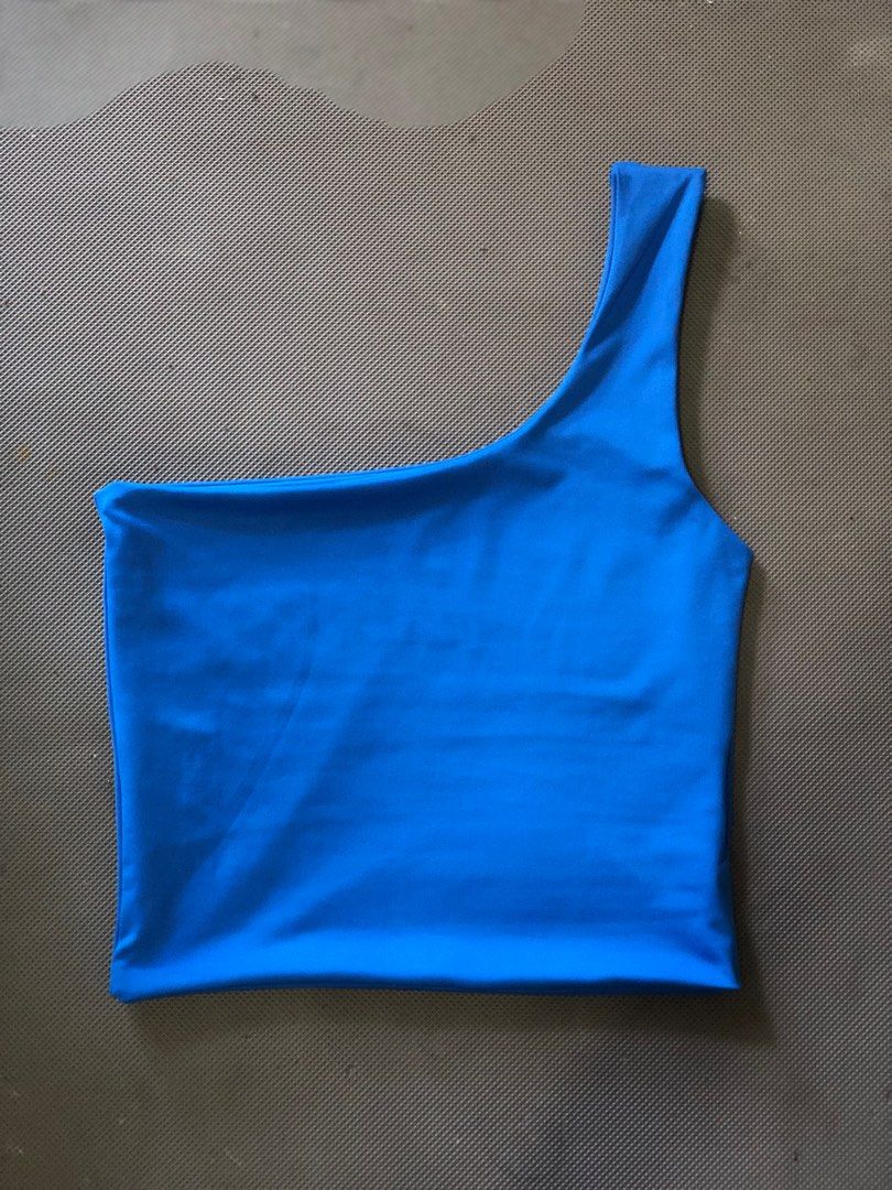 Seamless Blue Venus One Sided Crop Top, Women's Fashion, Tops, Blouses ...