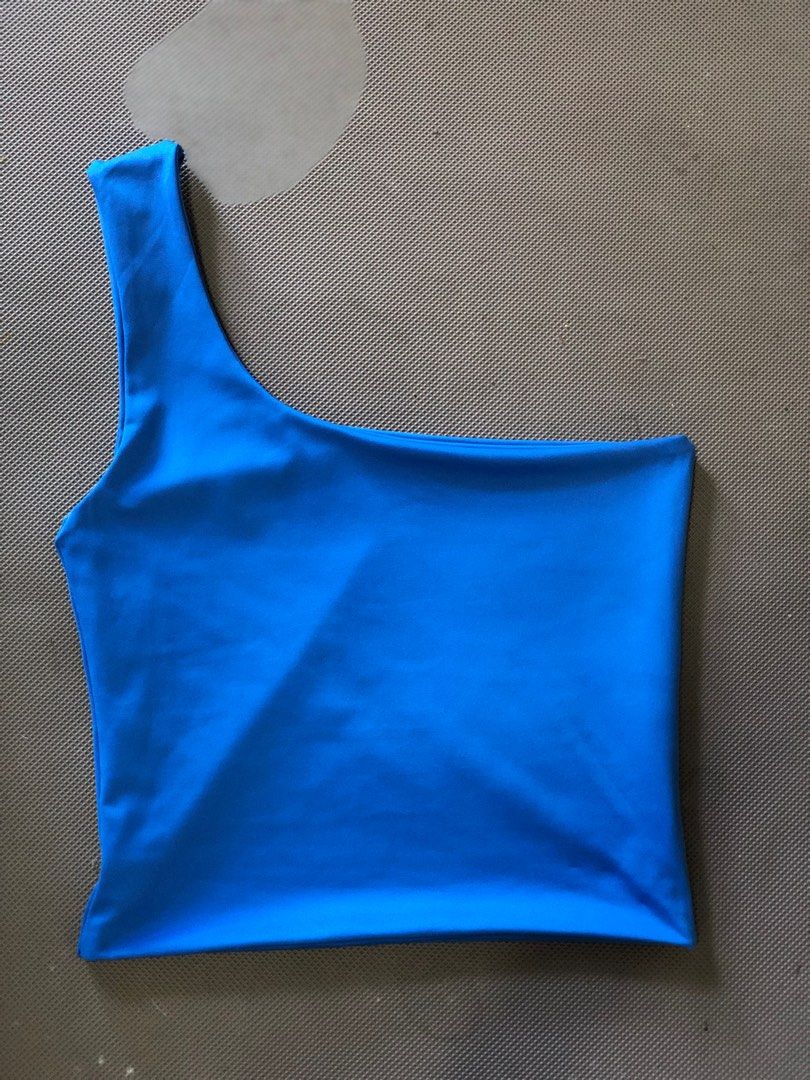 Seamless Blue Venus One Sided Crop Top, Women's Fashion, Tops, Blouses ...