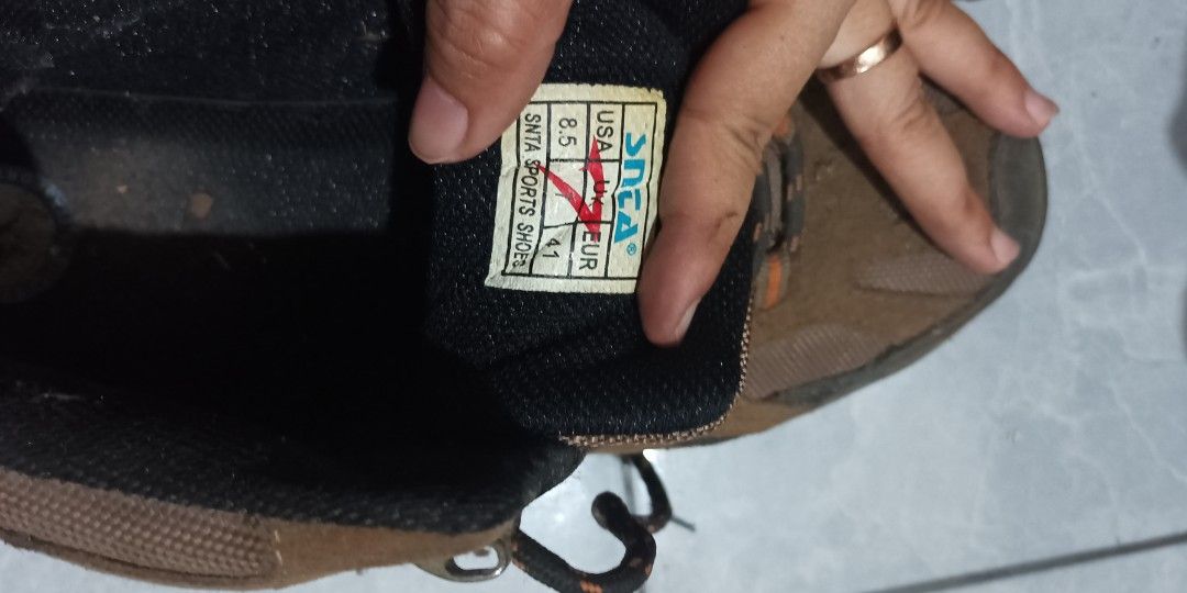 Sepatu gunung SNCA, Fesyen Pria, Sepatu , Sepatu Boot di Carousell
