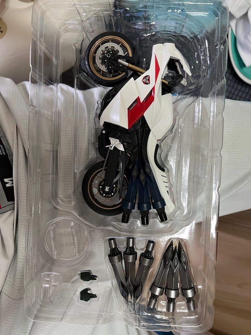Shf shin cyclone 旋風號 新一號 幪面超人 kamen rider, 興趣及遊戲, 玩具 & 遊戲類 - Carousell
