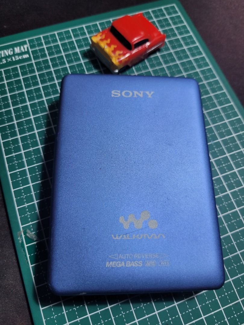 SONY WALKMAN WM-EX631 BLUE, Audio, Portable Music Players on Carousell