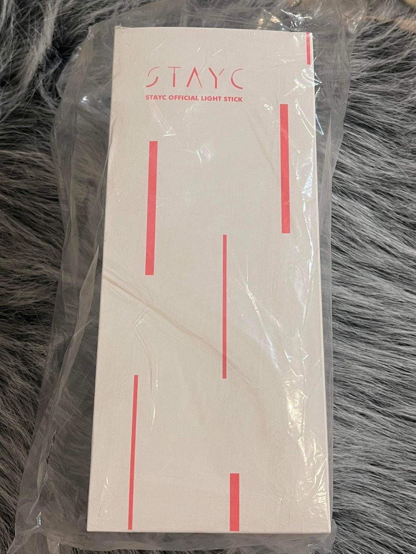 STAYC Official Light Stick, Hobbies & Toys, Memorabilia & Collectibles ...