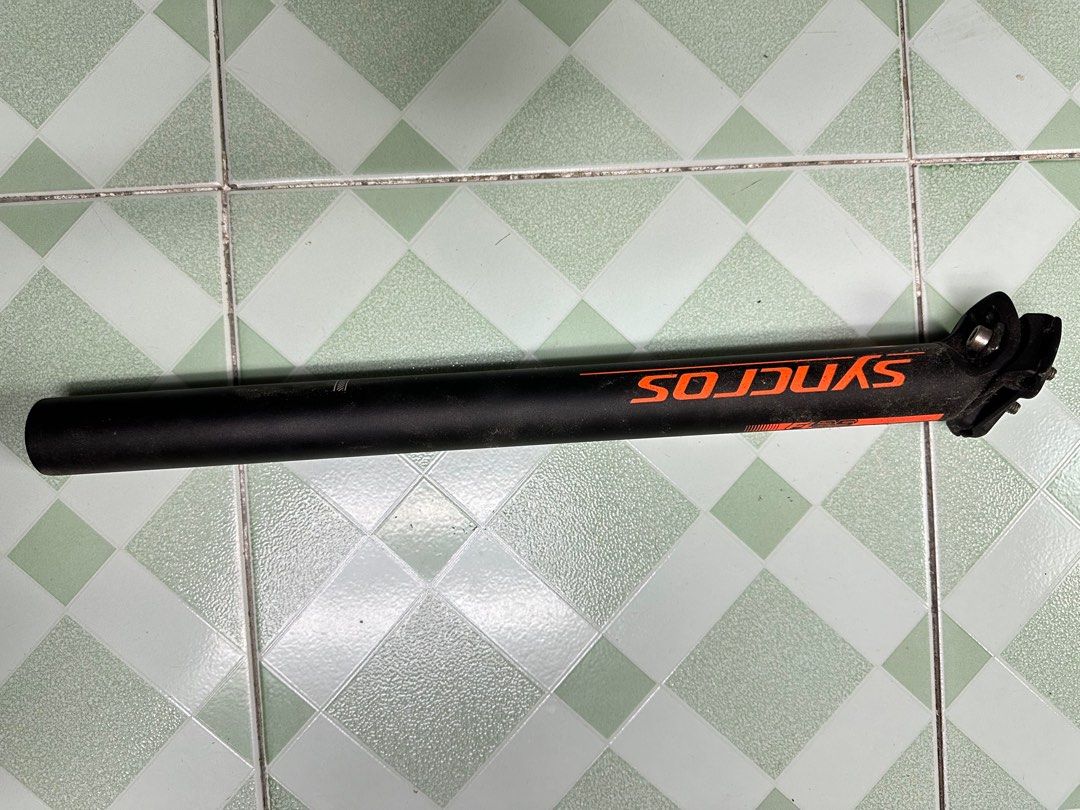 Syncros Seatpost, Sports Equipment, Bicycles & Parts, Bicycles on Carousell