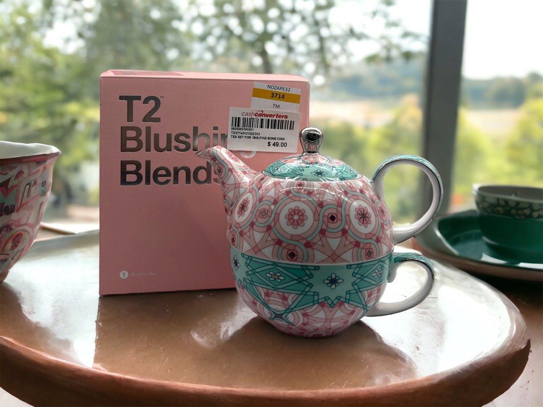 T2 tea set for one fine bone china, Food & Drinks, Other Food & Drinks ...