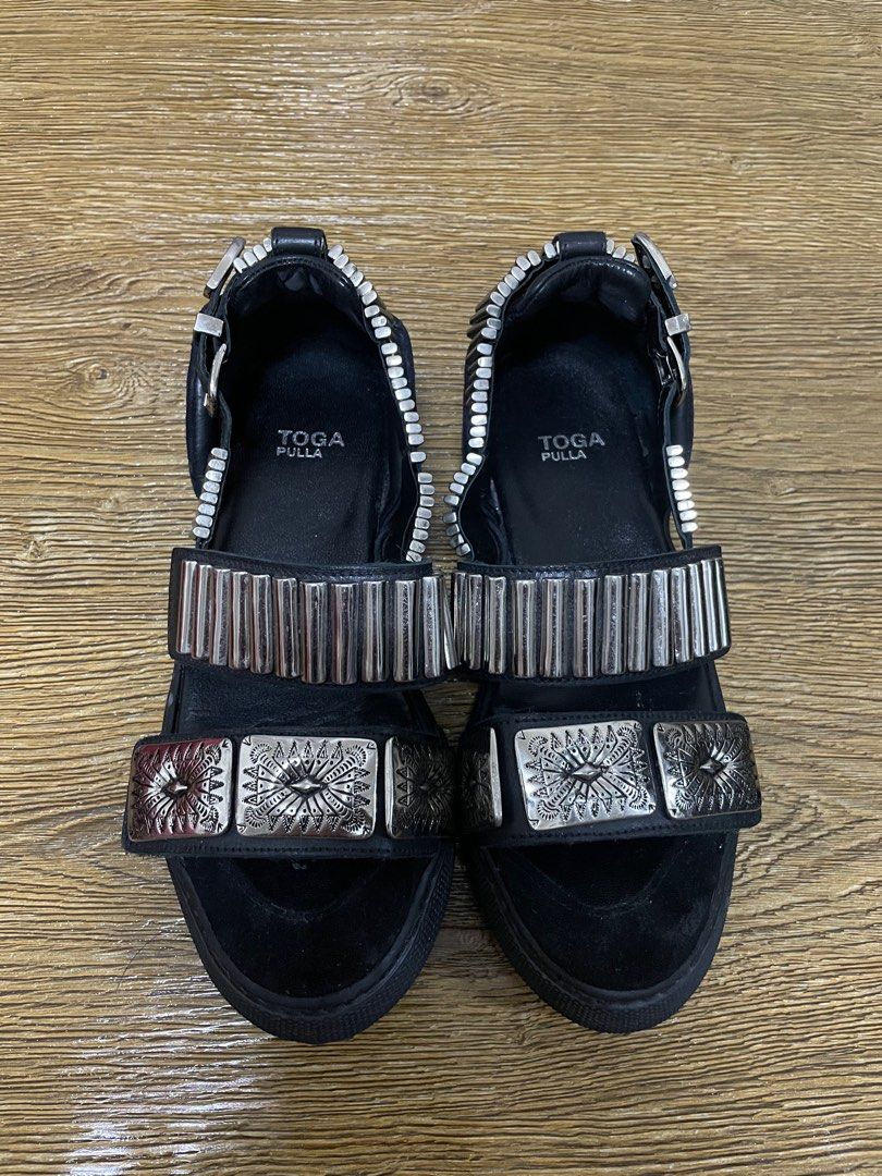 Toga Pulla Sandals, Women's Fashion, Footwear, Flats & Sandals on Carousell