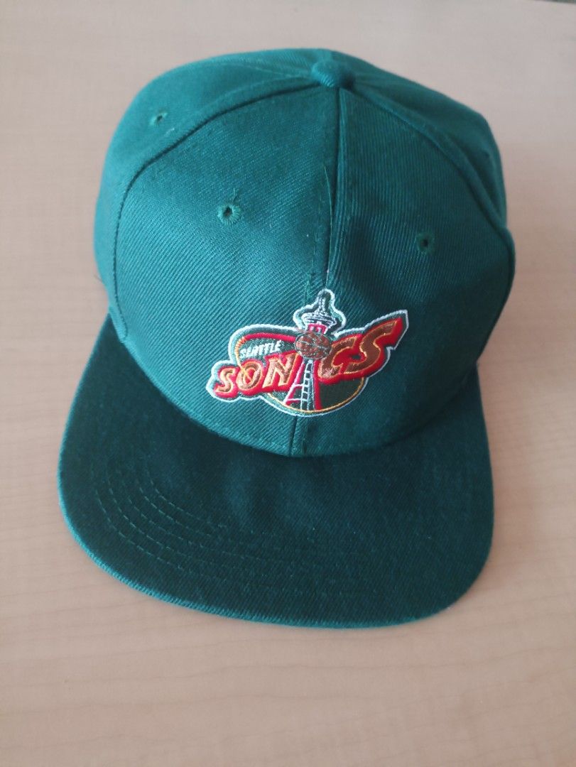 Topi NBA Settel Sonics, Fesyen Pria, Aksesoris, Topi di Carousell