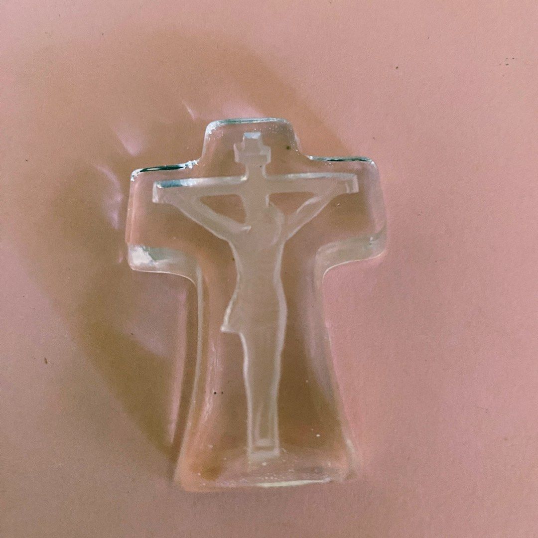 Transparent Crystal Glass Small Cross, Furniture & Home Living, Home ...