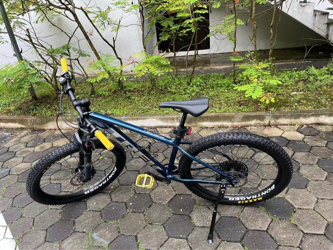 Trek Roscoe 8 medium, Sports Equipment, Bicycles & Parts, Bicycles on ...