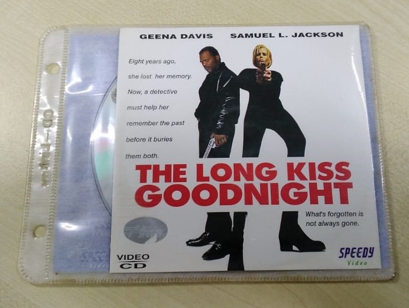 VCD - THE LONG KISS GOODNIGHT (1996), Hobbies & Toys, Music & Media ...