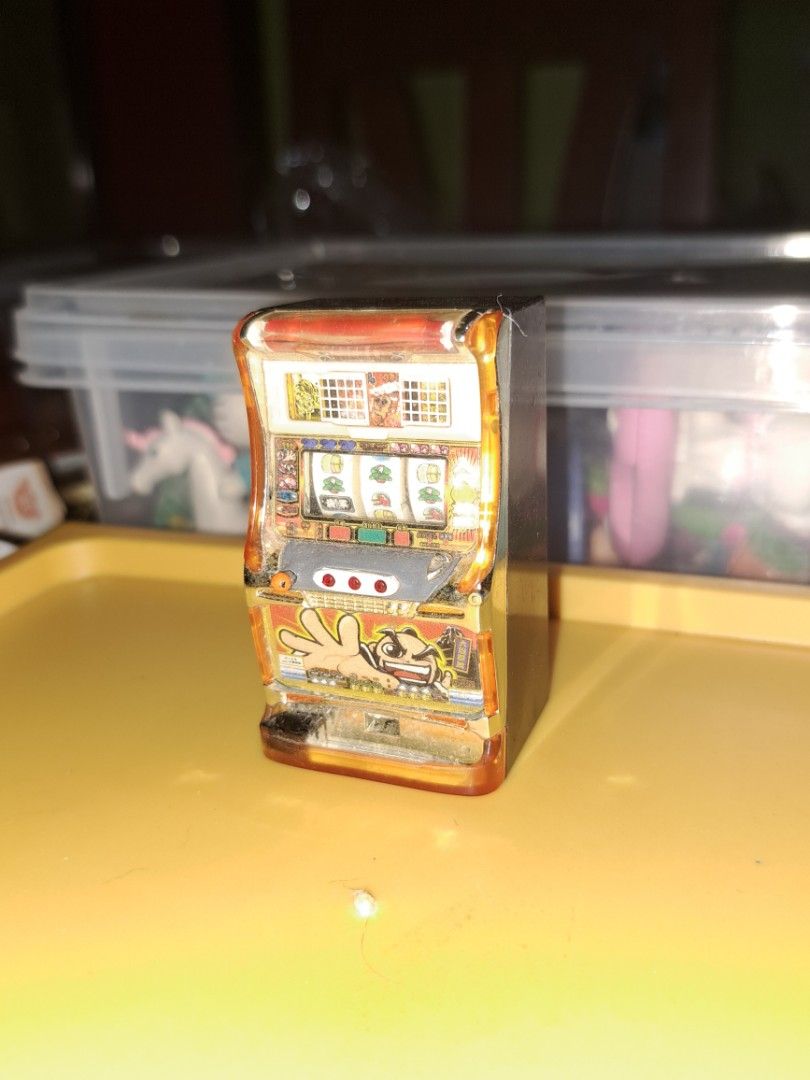 Vendo Machine Toy Miniature, Hobbies & Toys, Toys & Games on Carousell