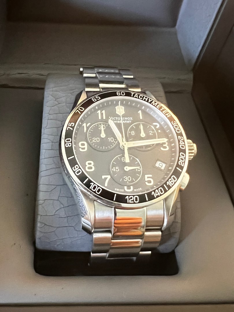 Victorinox Chrono Quartz Watch, Luxury, Watches on Carousell